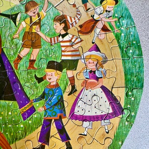 The Pied Piper 12" Round Puzzle by H-G Toys - Complete Vintage Puzzle ...