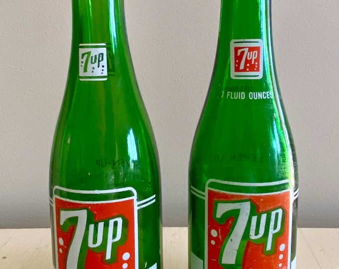 Vintage Pair of 1960s 7 Ounce 7 up Soda Bottles With Bottle Caps - Old ...