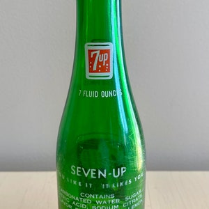 Vintage Pair of 1960s 7 Ounce 7 up Soda Bottles With Bottle Caps Old ...