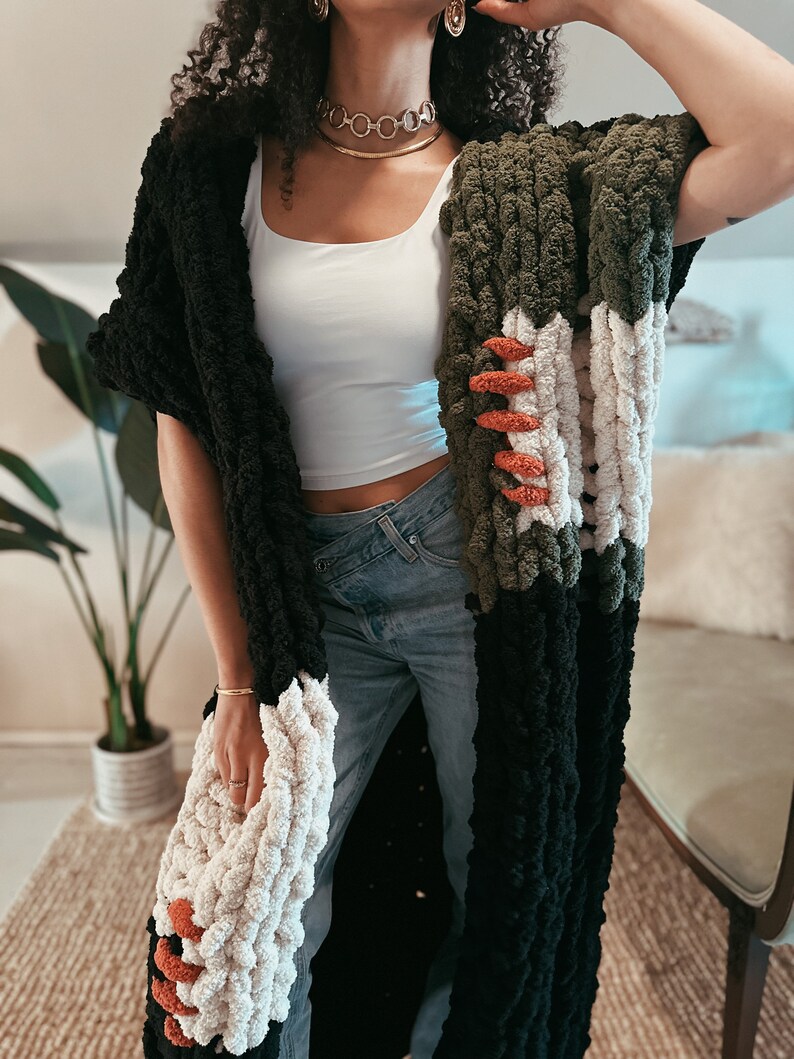 Chunky Chenille Knit Duster (black/green) - Etsy