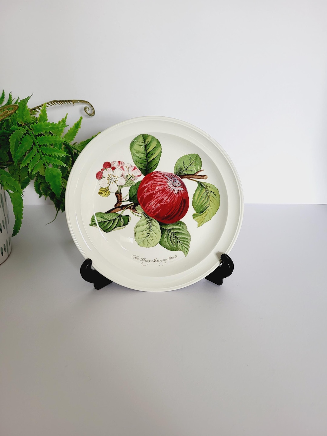 Portmeirion 'pomona' Sandwich / Side Plate - Hoary Morning Apple - 19 ...