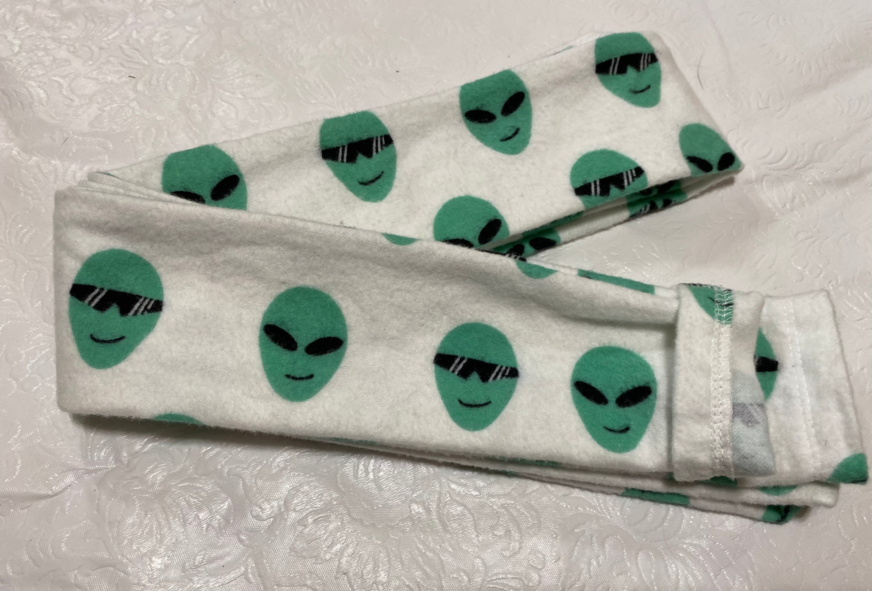 Aliens CPAP Hose Cover CPAP Tubing Cover Tube Insulator - Etsy