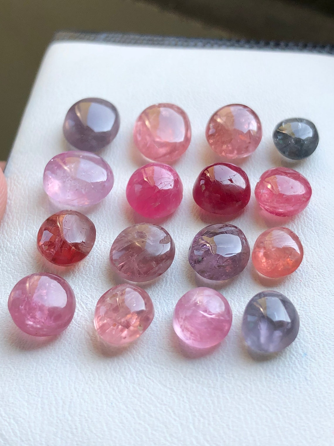 Spinels .55 Carats Lovely Spinels Cabochon ..dimensions: 8mm | Etsy