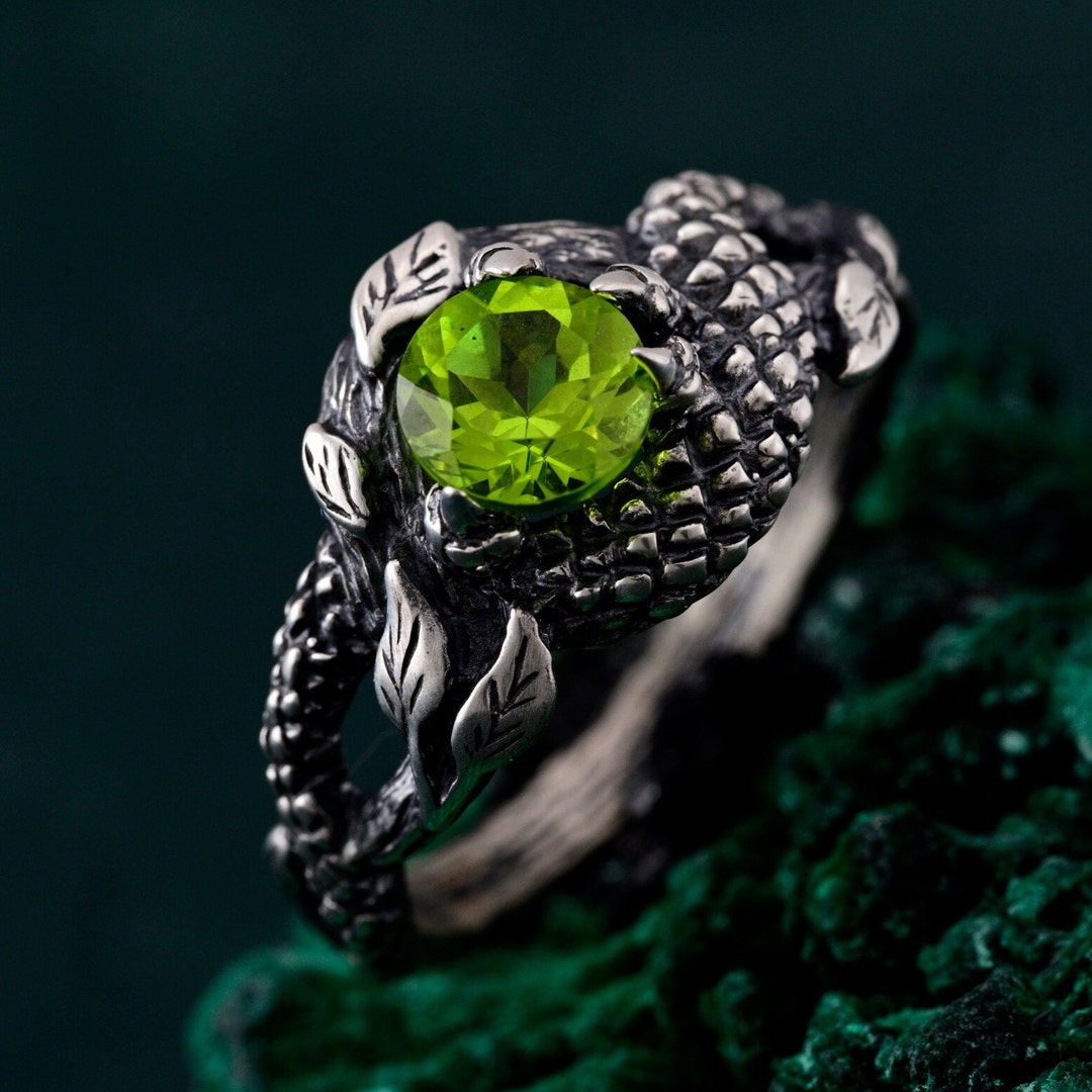 Peridot Serpent Peridot Ring - Vintage Dragon Mystique - Fantasy Silver ...