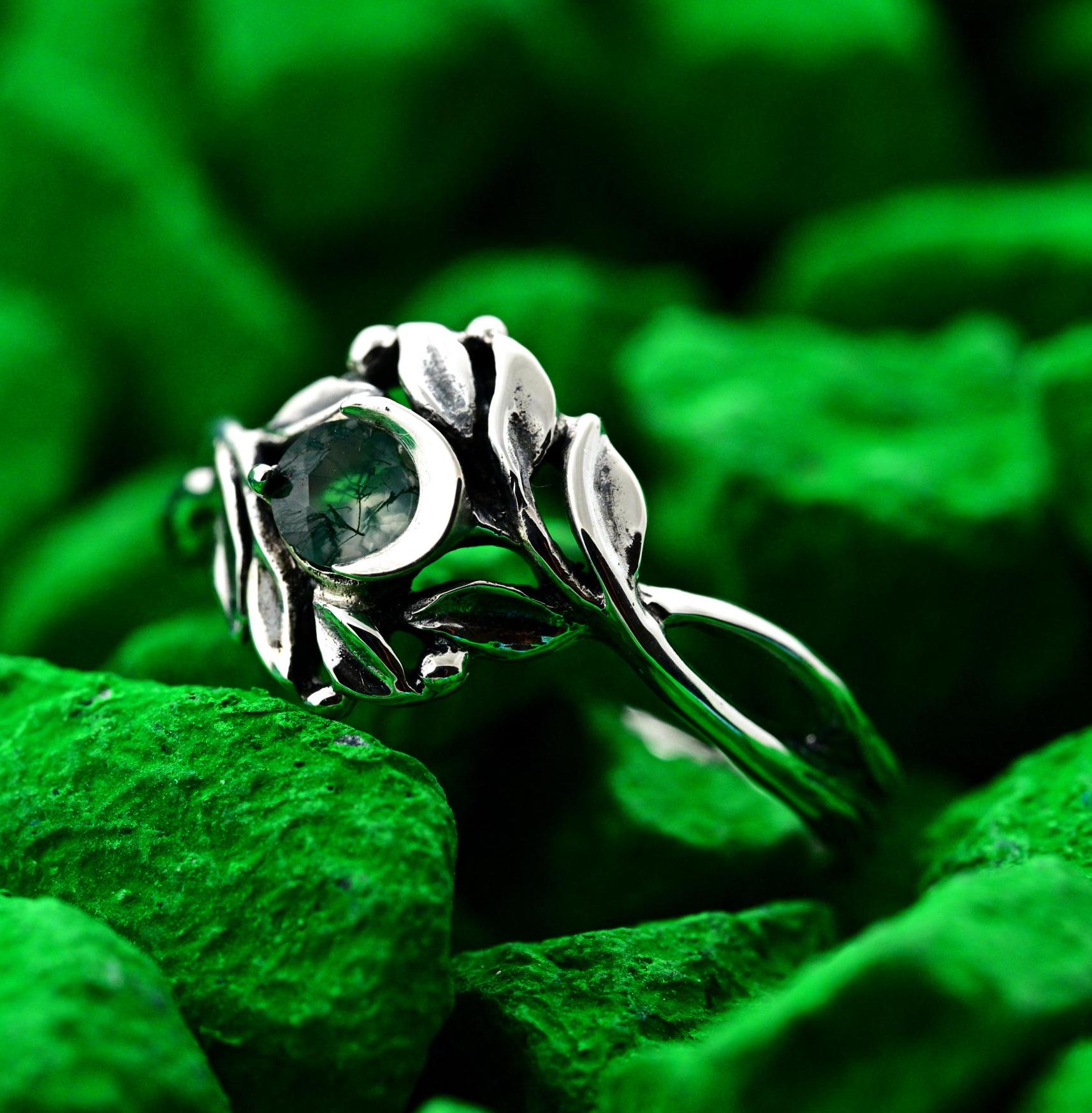 Moss Agate Moon Ring - Silver Leaf Engagement Ring - Nature Inspired ...