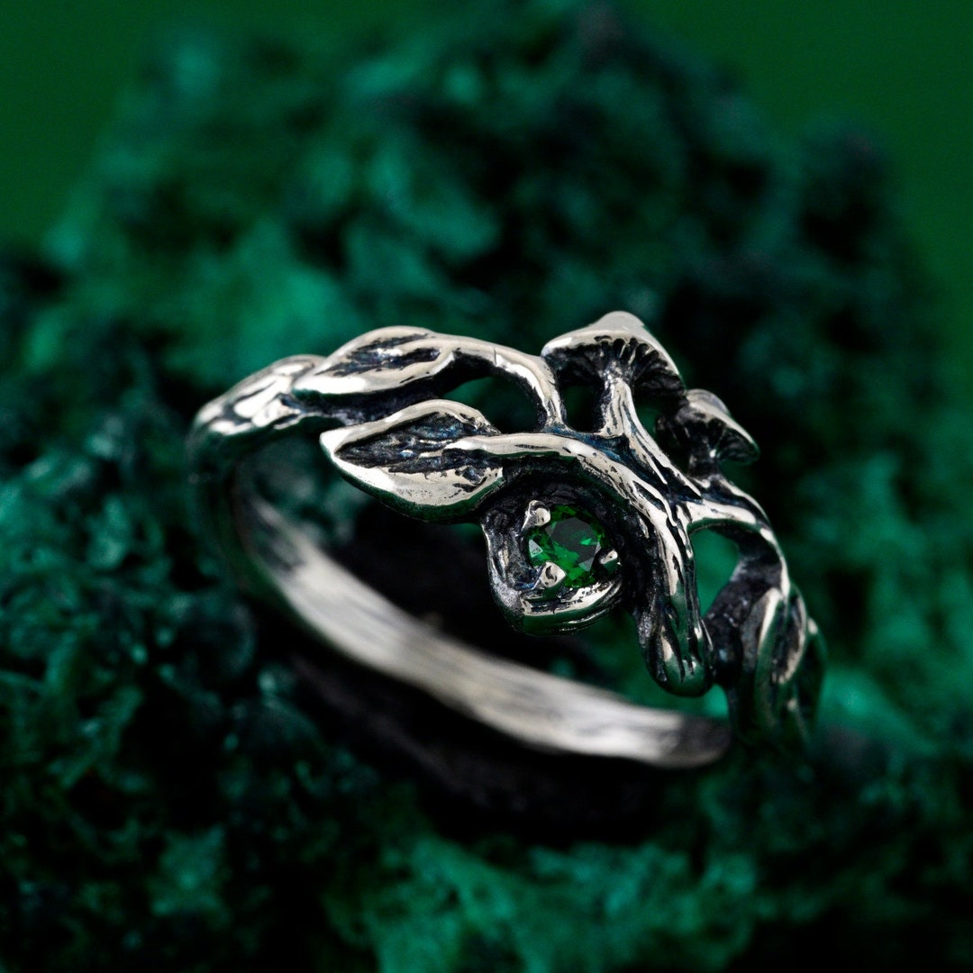 Unisex Gothic Wedding Ring, Gothic Witch Rings for All Genders, Witchy ...