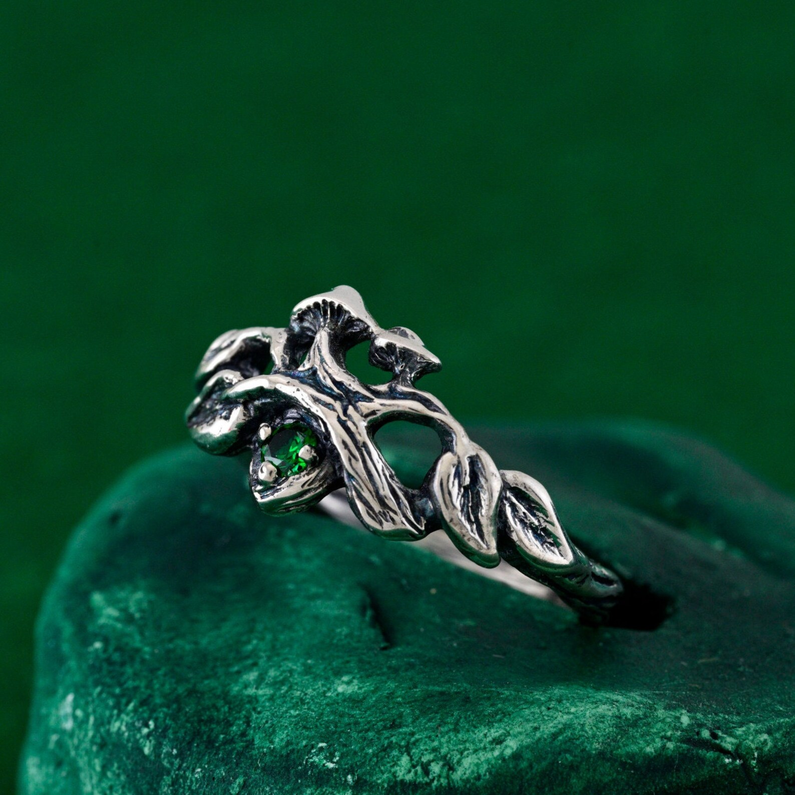 Unisex Gothic Wedding Ring, Gothic Witch Rings for All Genders, Witchy ...