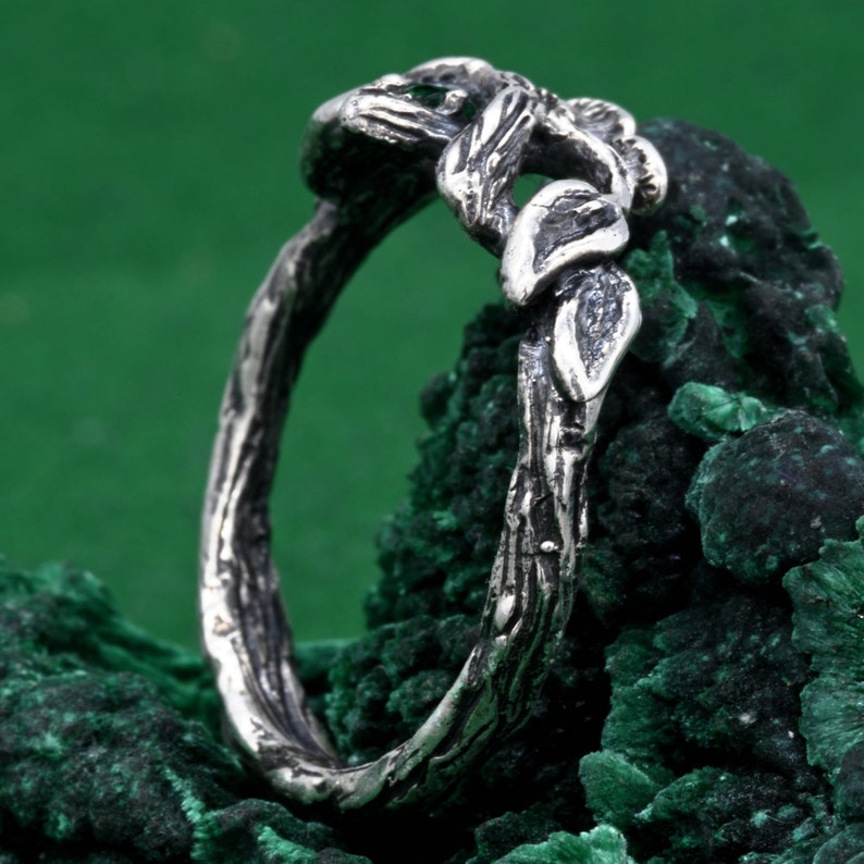 Unisex Gothic Wedding Ring Gothic Witch Rings for All - Etsy