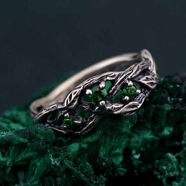 Emerald Nature - Etsy