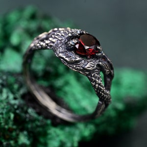 Silver Dragon Scale Ring - Mystical & Handcrafted, Enchanted Fantasy ...