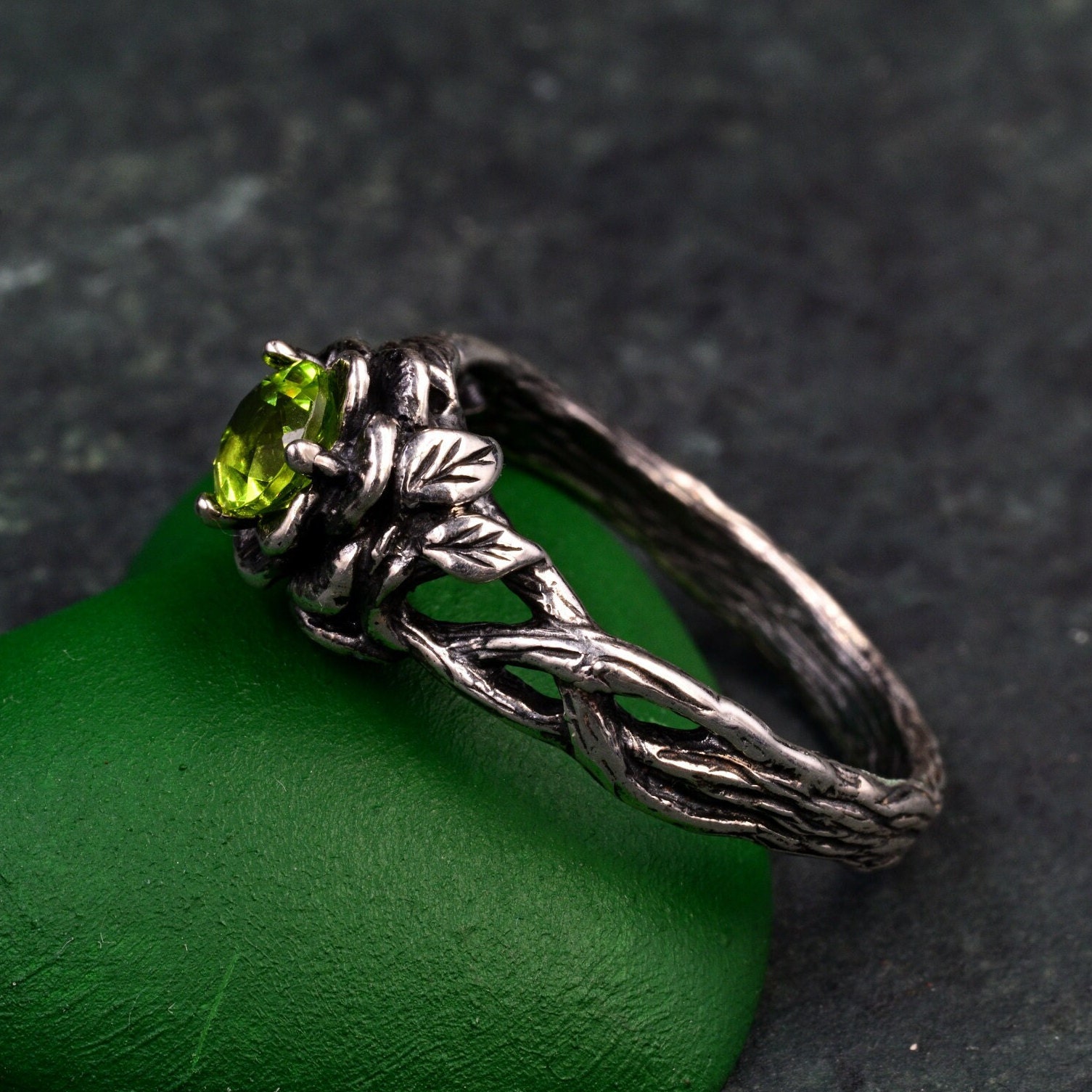 Silver Twisted Vine Engagement Ring Peridot Lotus Design, Romantic ...