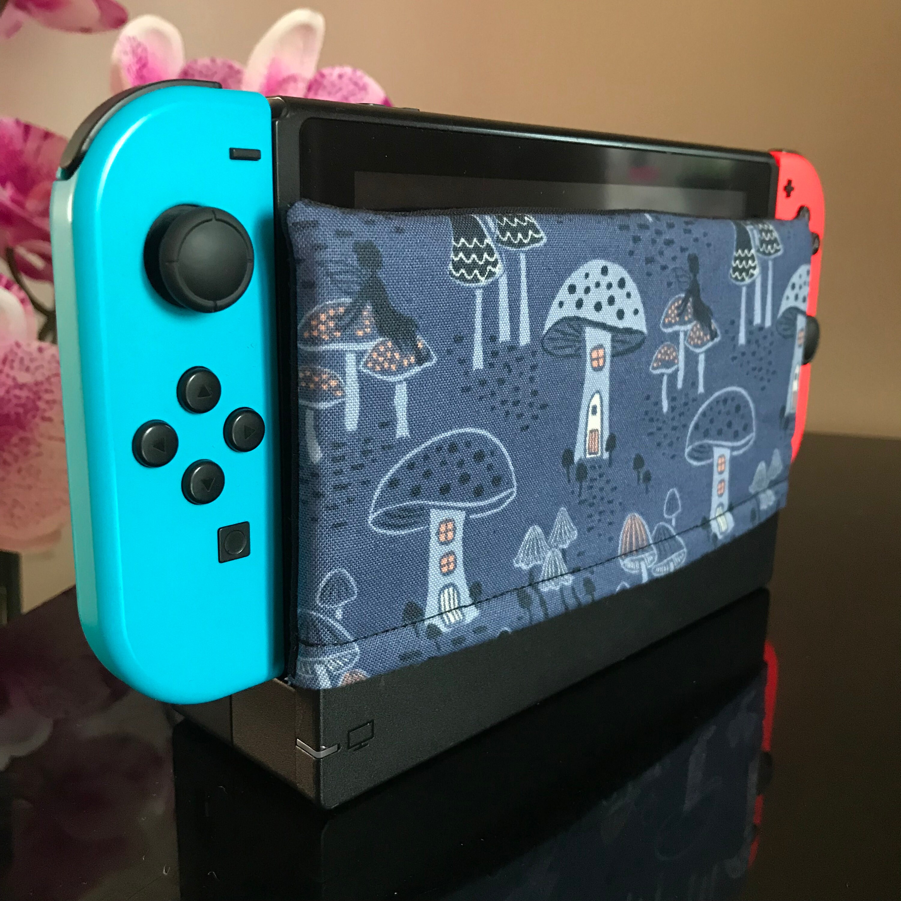Nintendo Switch Dock Sock kawaii Toadstall - Etsy UK