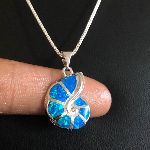 Snail Shell Necklace - Etsy