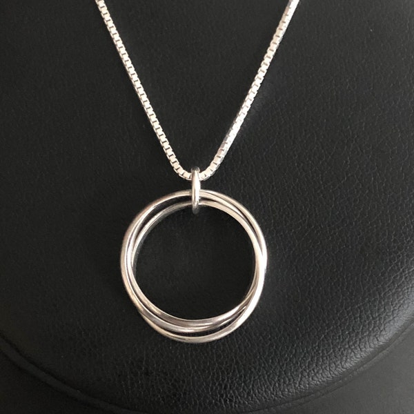 Intertwined Necklace - Etsy