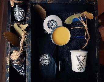 Mini Altar Box - Etsy