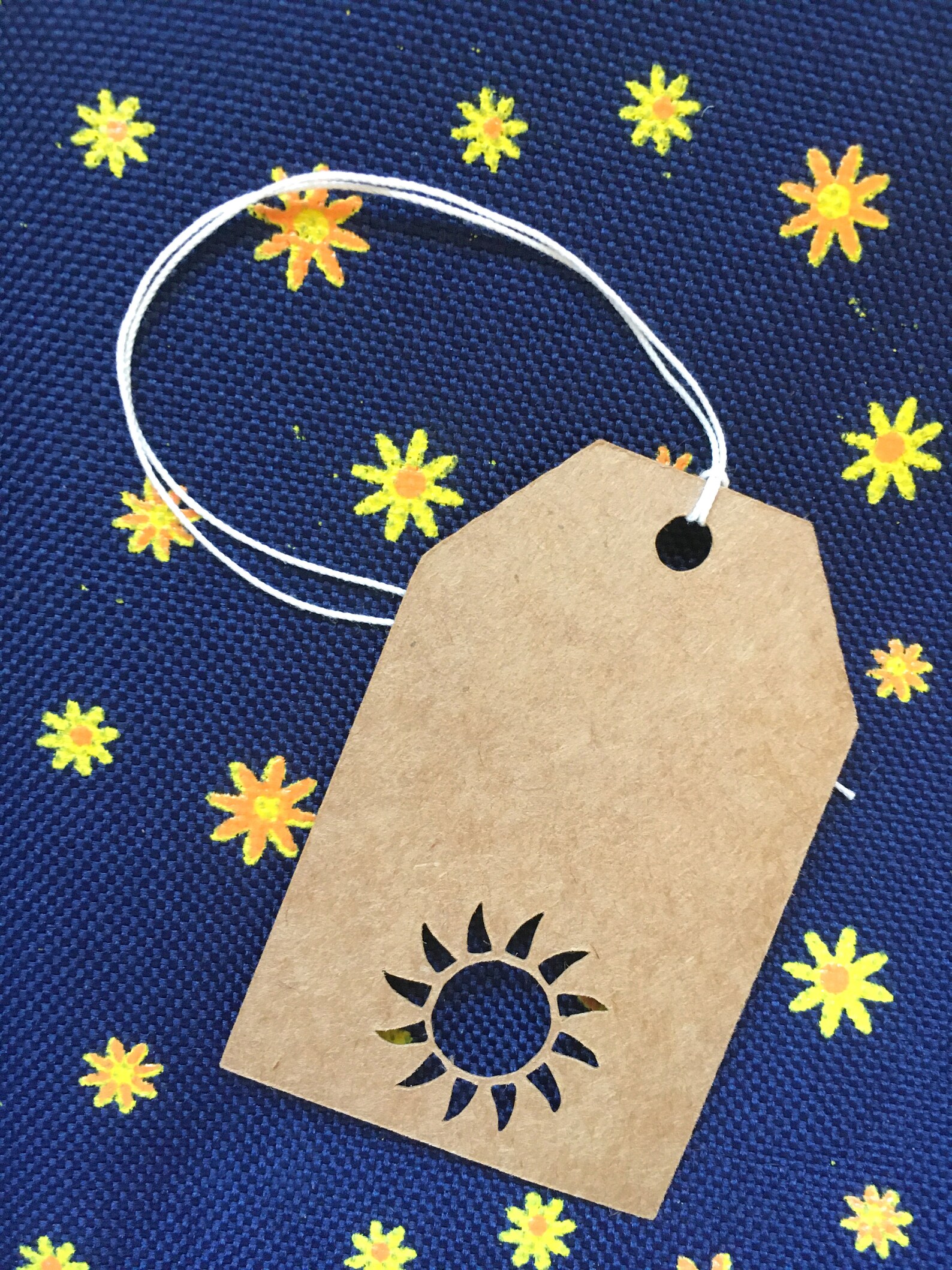 Sun and Moon Mini Gift Tags 12 Tag Set - Etsy UK