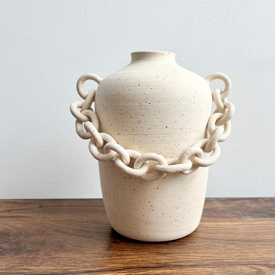 Chain White Stoneware Ceramic Vase - Etsy