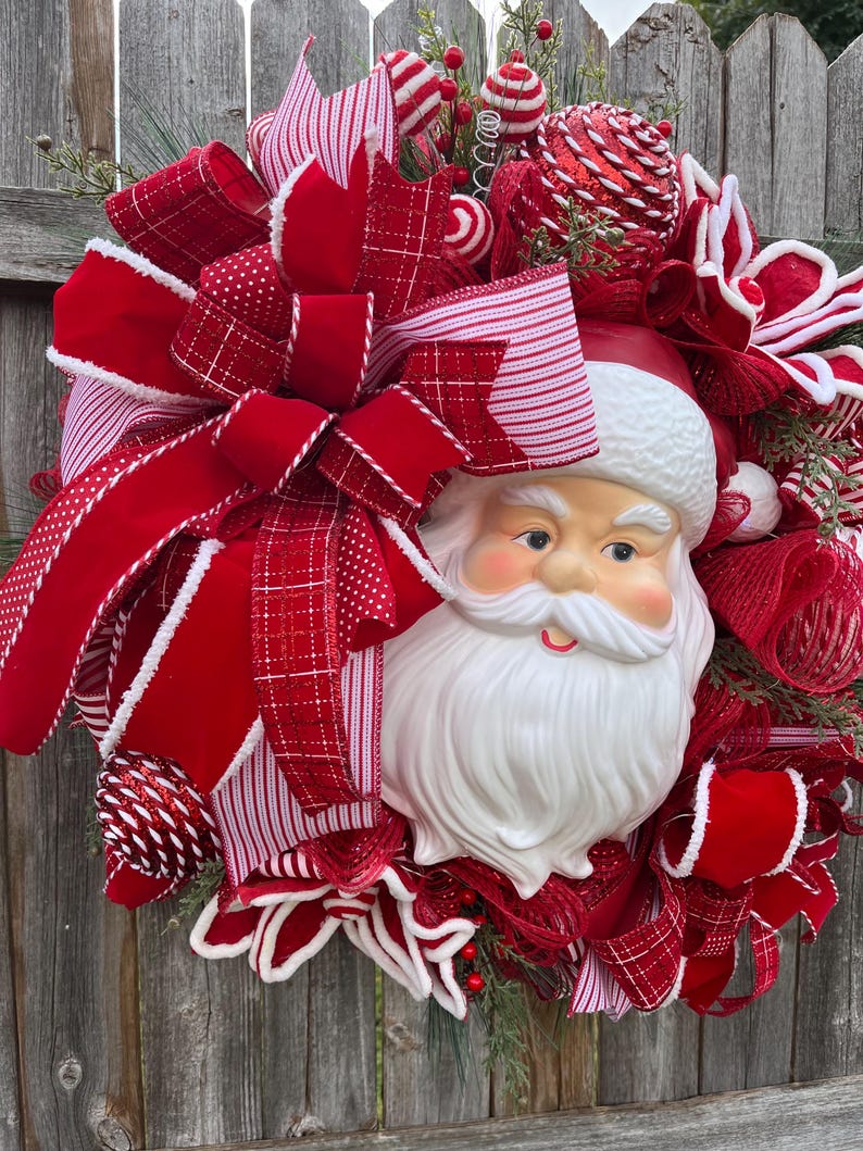 Large Classic Santa Head Wreath With Fairy Lights for Your Front Door ...