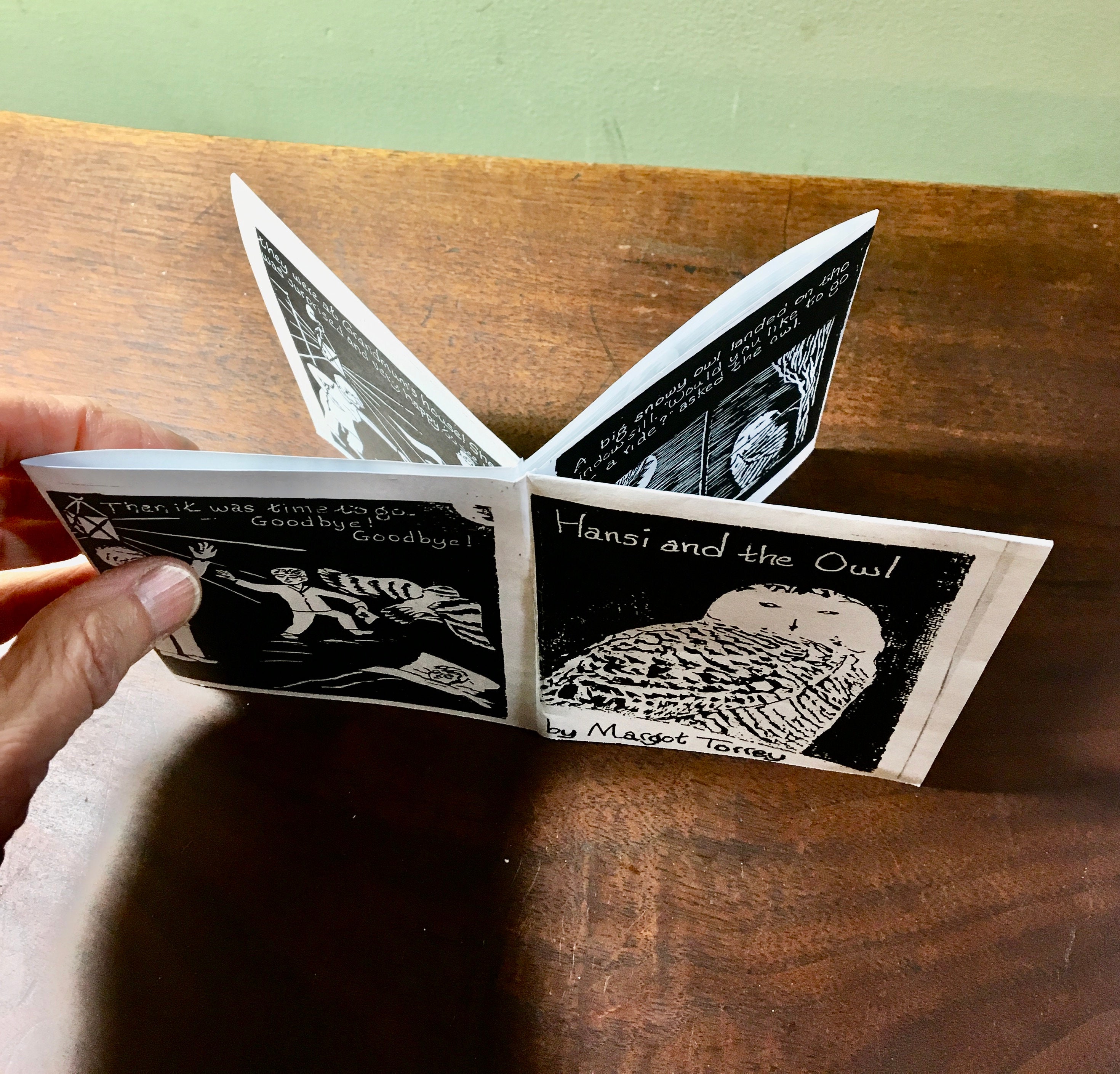 Children's Folded Art-book "hansi and the Owl" by Margot Torrey - Etsy