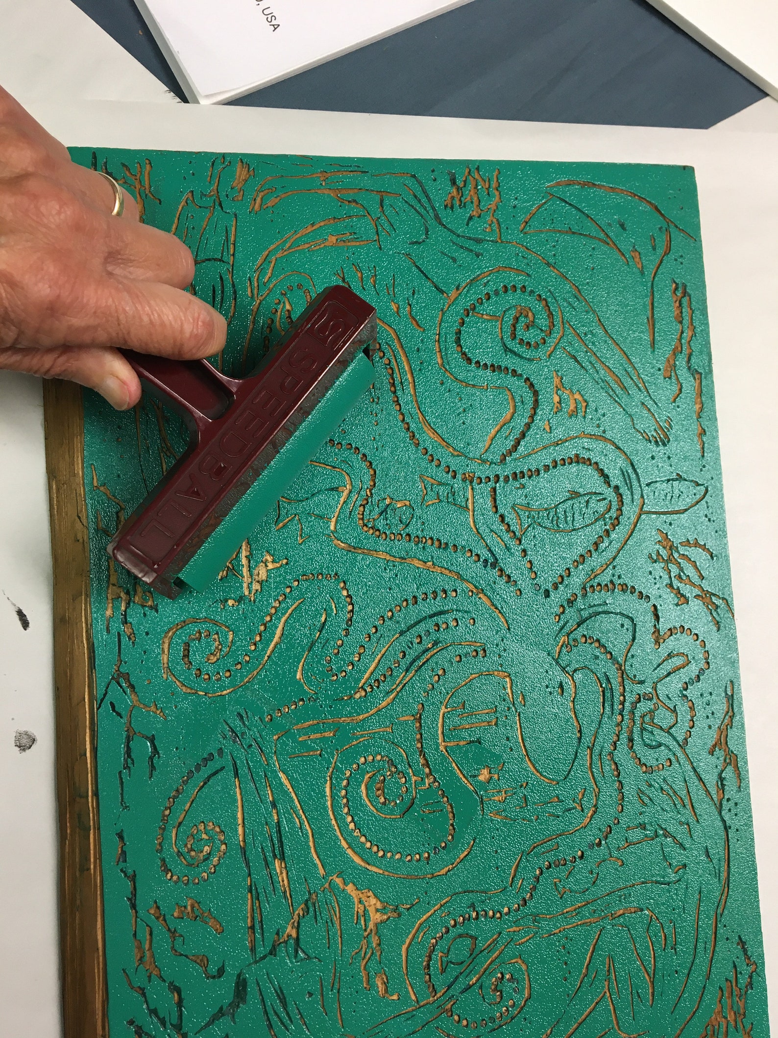 Woodcut Print of Octopus and Swimmers cretan - Etsy