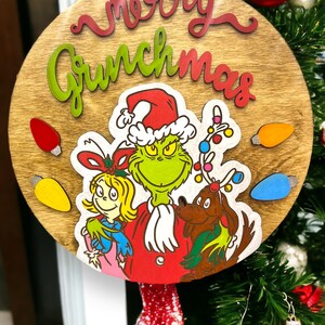 Merry Grinchmas Handpainted Wood Round Sign | Christmas Grinch Decor ...