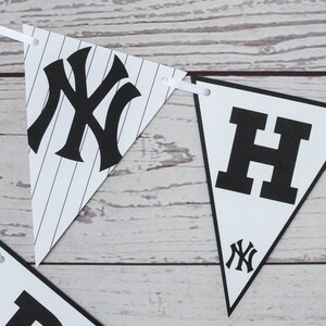 New York Yankees Happy Birthday Banner, Baseball Party, Baseball, New ...