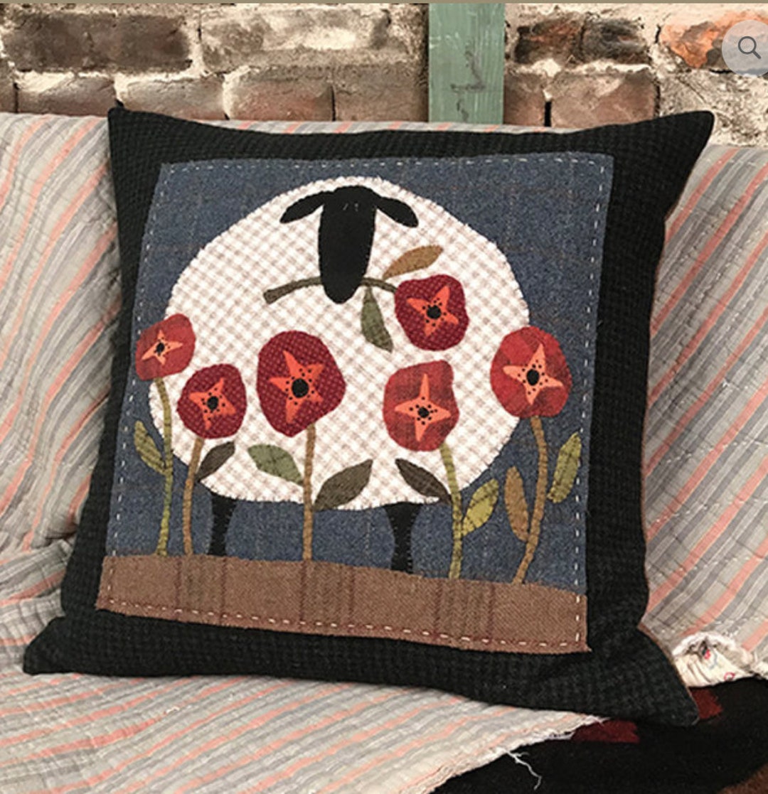 Picking Poppies Quilt Pattern Sheep and Lamb Quilt Pattern - Etsy