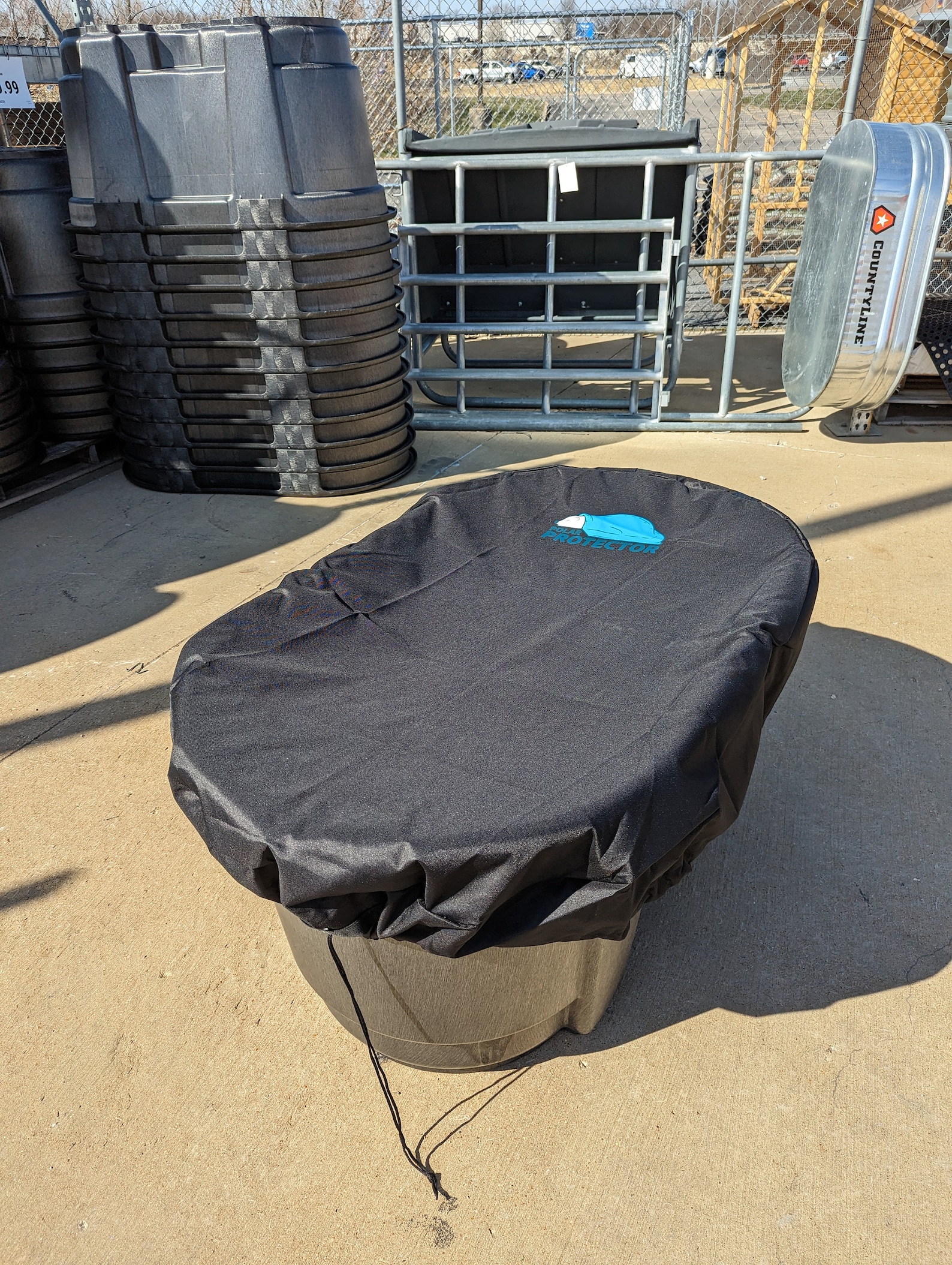 Polar Protector Stock Tank Cover Ice Water Therapy Ice Bath Cover ...
