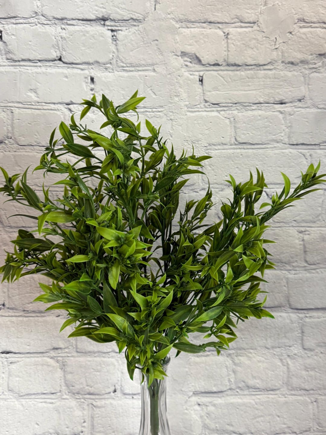 Plastic Leaf Bush – 5 Stems, Greenery Filler for Wreaths, Floral ...