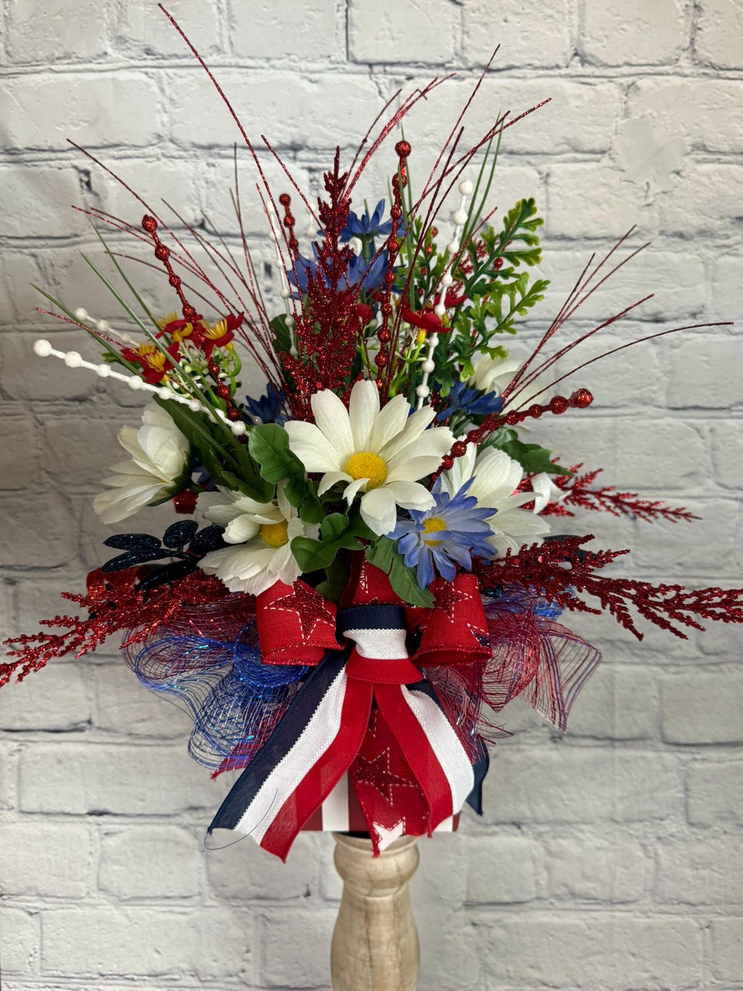 Patriotic Red, White, Blue Centerpiece – Stars & Stripes Vase – 16 ...