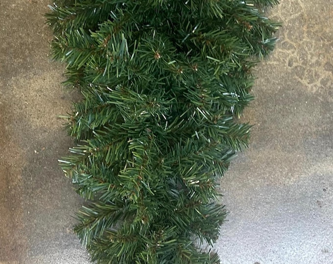 Green Teardrop Swag 32", Sugar Pine Swag Base for Wreath Making and ...