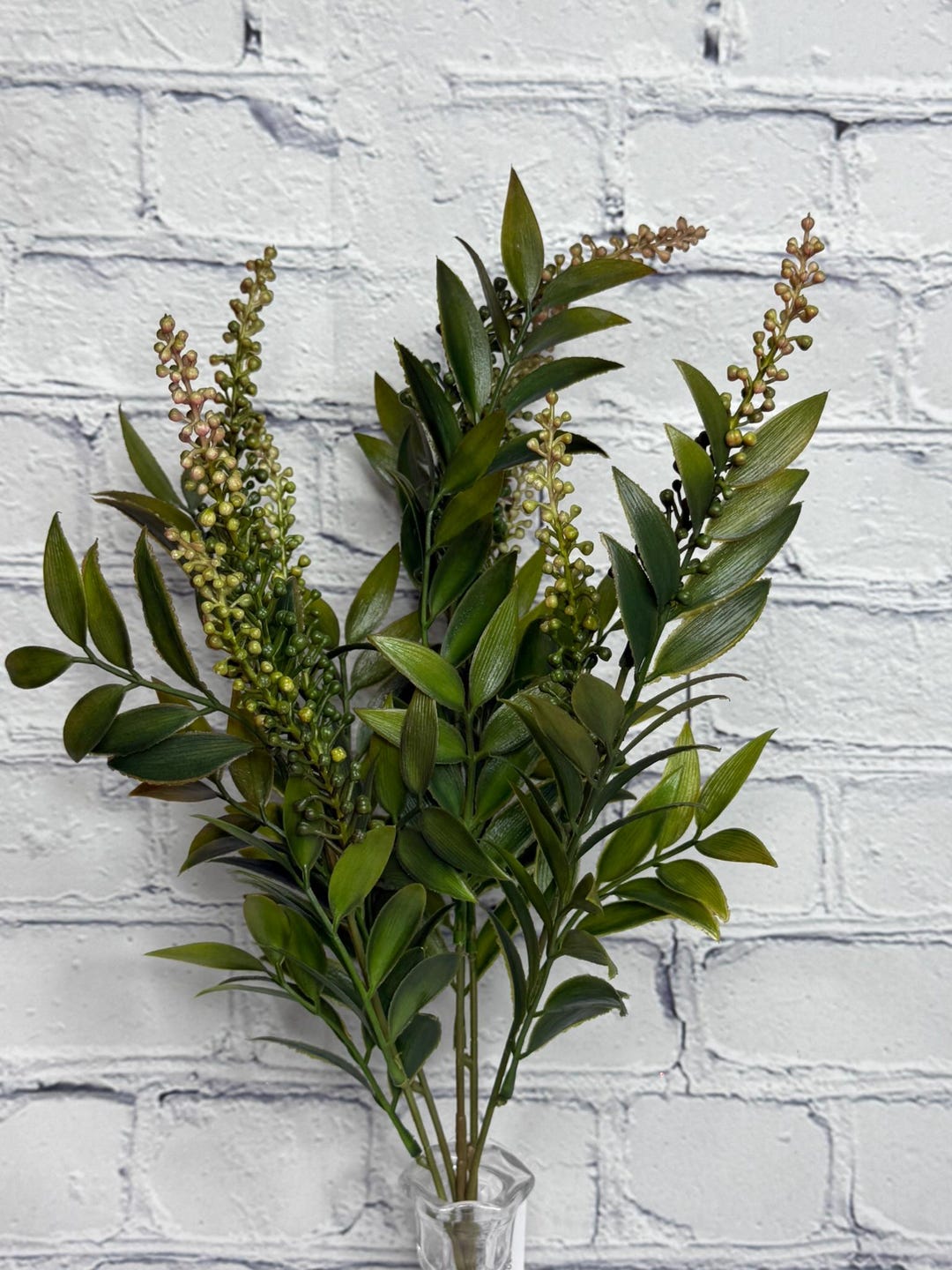 Mini Berry Spike & Leaf Bush – Two-tone Green With Pink Berries 19 ...