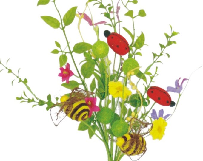 Honey Bee Ladybug Spray 24”, Bee Décor, Ladybug Decor, Summer Bee ...