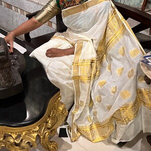 Elegant Kerala Kasavu Saree in off White and Gold. Stunning Top Seller ...