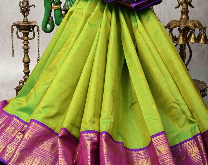Koravi Weave Chartreuse Kanjivaram Pure Silk Saree With Zari Buttis and ...