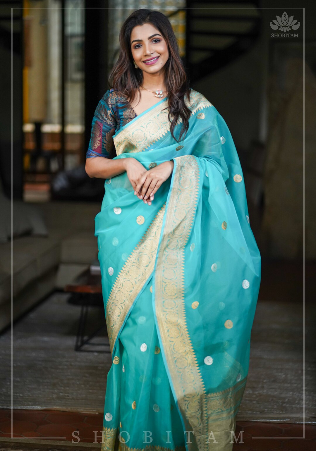 Pure Silk Organza Banarasi Saree With Iconic Chand Tara Buta Design in ...