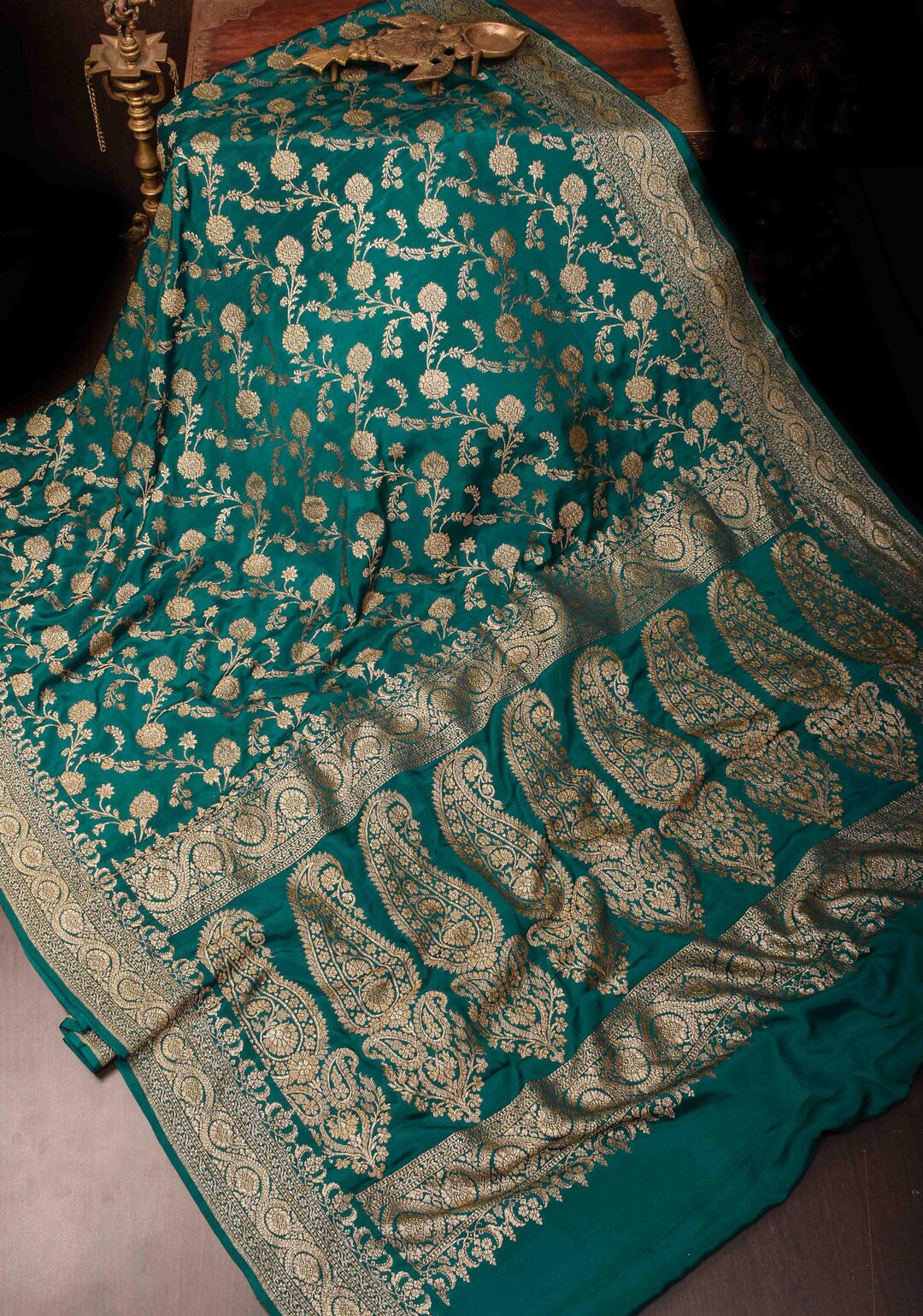 Rama Green Mysore Silk Saree With Antique Floral Jaal and Antique Zari ...