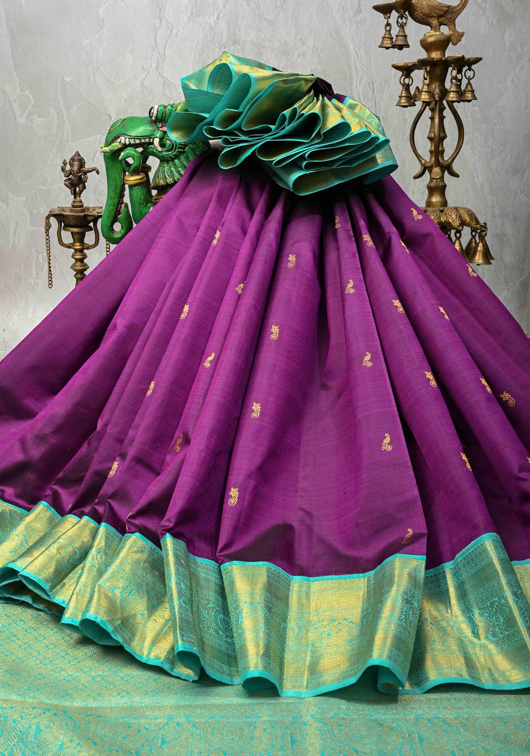 Korvai Vadamalli Purple Pure Kanjivaram With Zari Motifs and Contrast ...