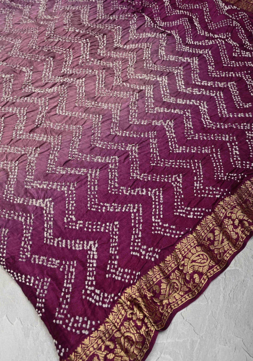 Pure Gajji Silk With Nakshi Border and Sarkam Bandhej Chevon Pattern in ...