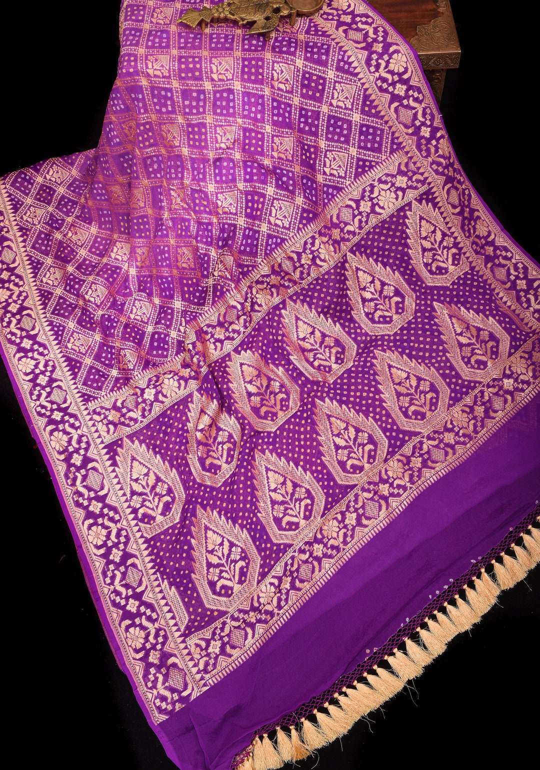 Authentic Hand Ombre Bandhej Banarasi Silk Georgette Saree in Purple ...