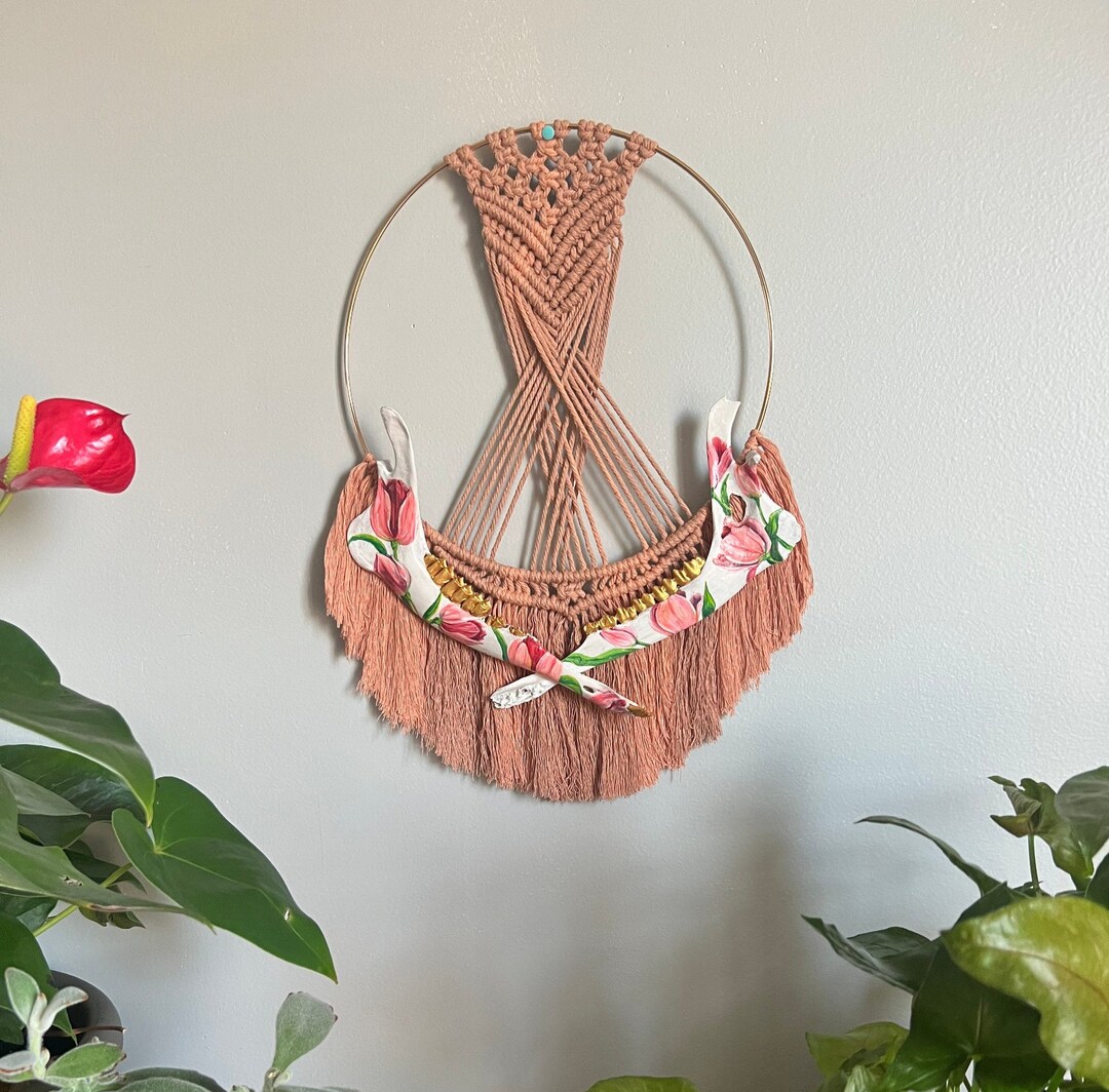 Macrame Jaw Bone Wall Hanging - Etsy