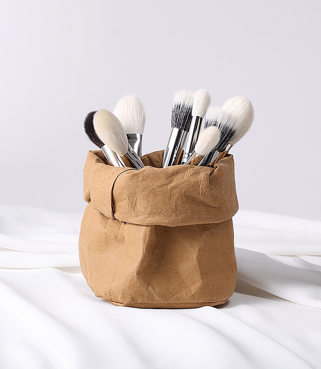 Washable Kraft Paper Makeup Bag,cosmetics Bag,men's and Women's Bag ...