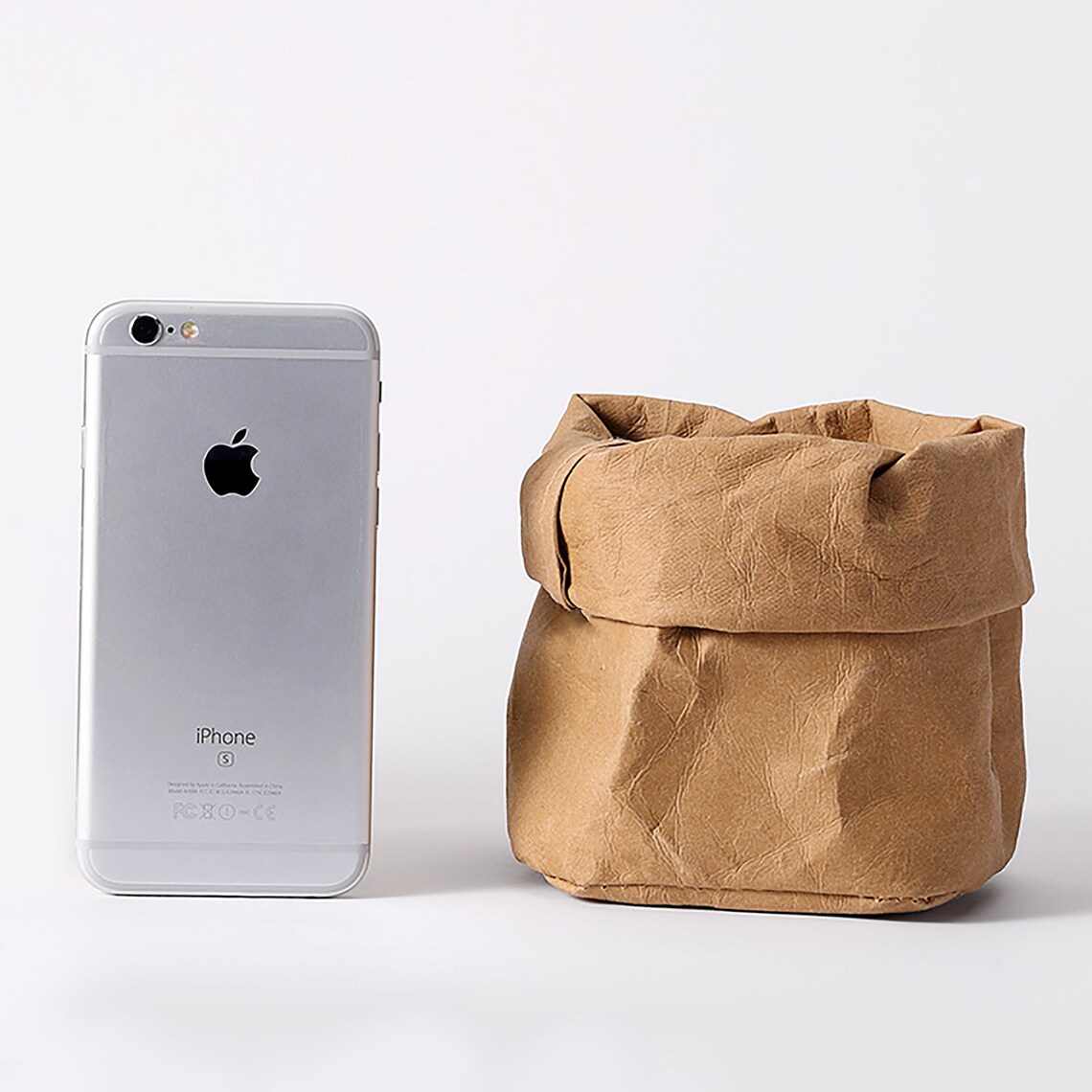 Washable Kraft Paper Makeup Bag,cosmetics Bag,men's and Women's Bag ...