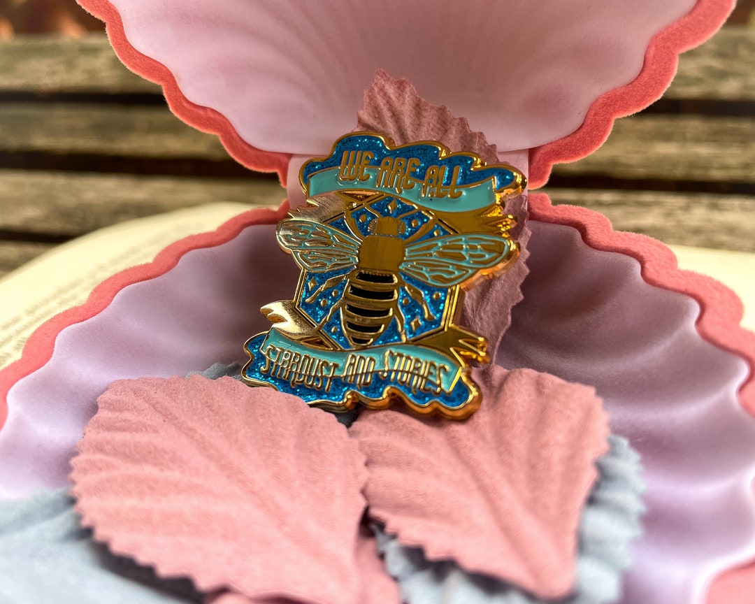 The Starless Sea Inspired Enamel Pin Zachary Dorian Bee Sword - Etsy