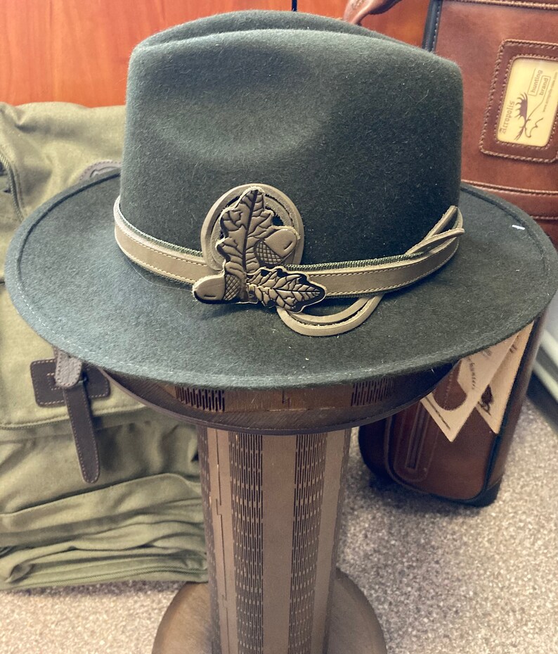 Felt Hunting Hat in Green Color. Men's Cap. Hunting Festival Hat ...