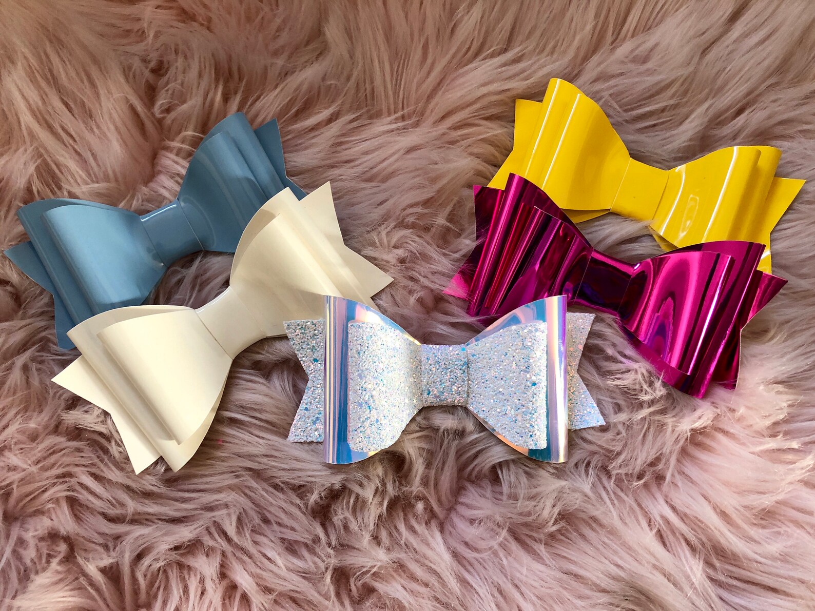 Large Vinyl Bows - Etsy