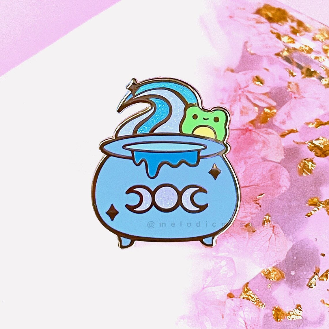 Cute Frog Enamel Pin Witch Pins Cauldron Pins Halloween - Etsy