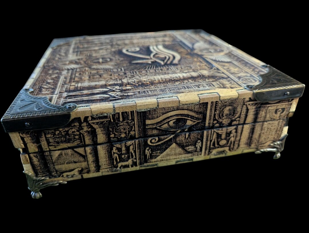 Ancient Egyptian-themed Engraved Wooden Jewlery Box - Etsy