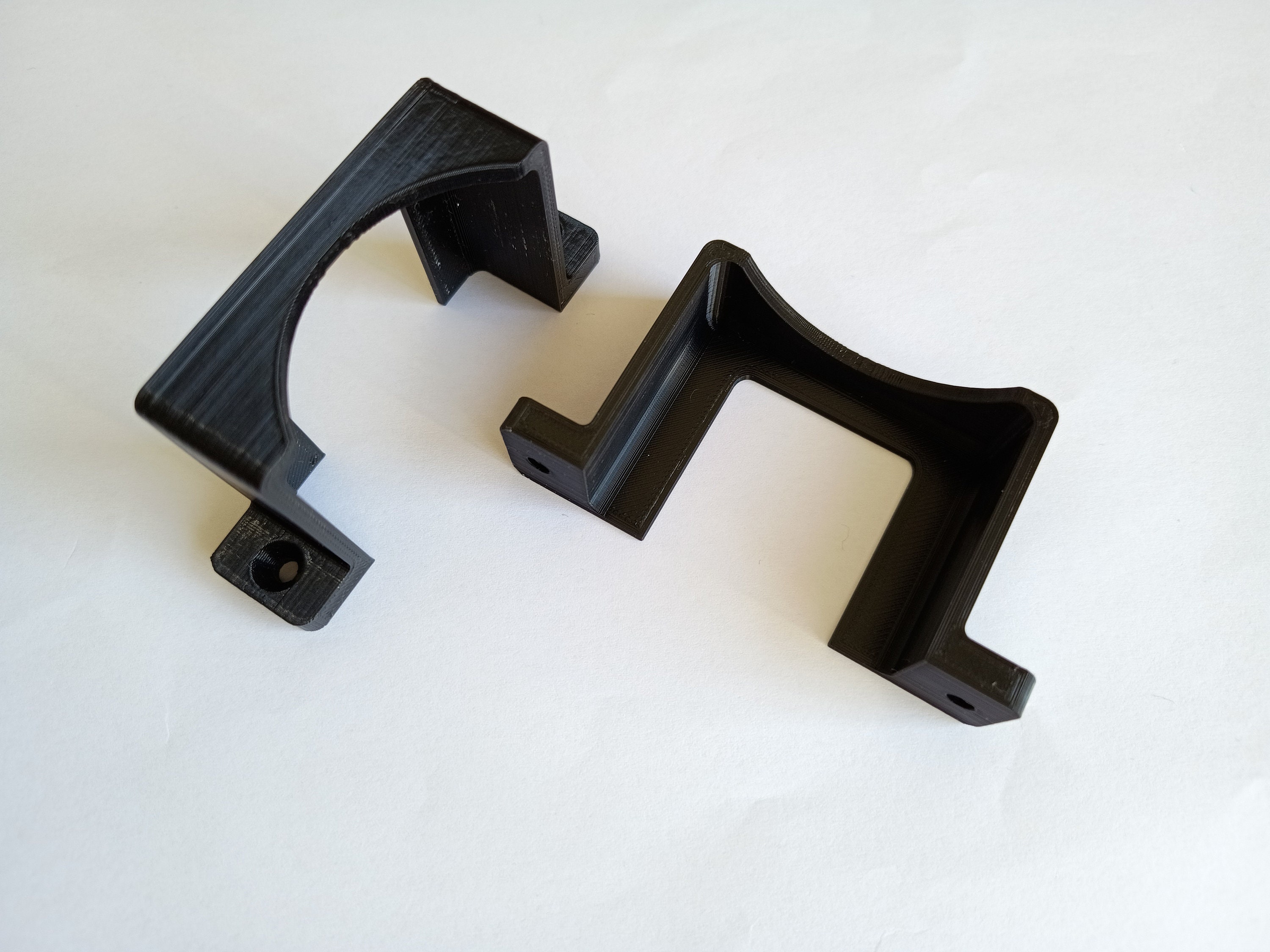 Power Strip Mounting Bracket for Under Desk or Table, or on the Wall (1 ...