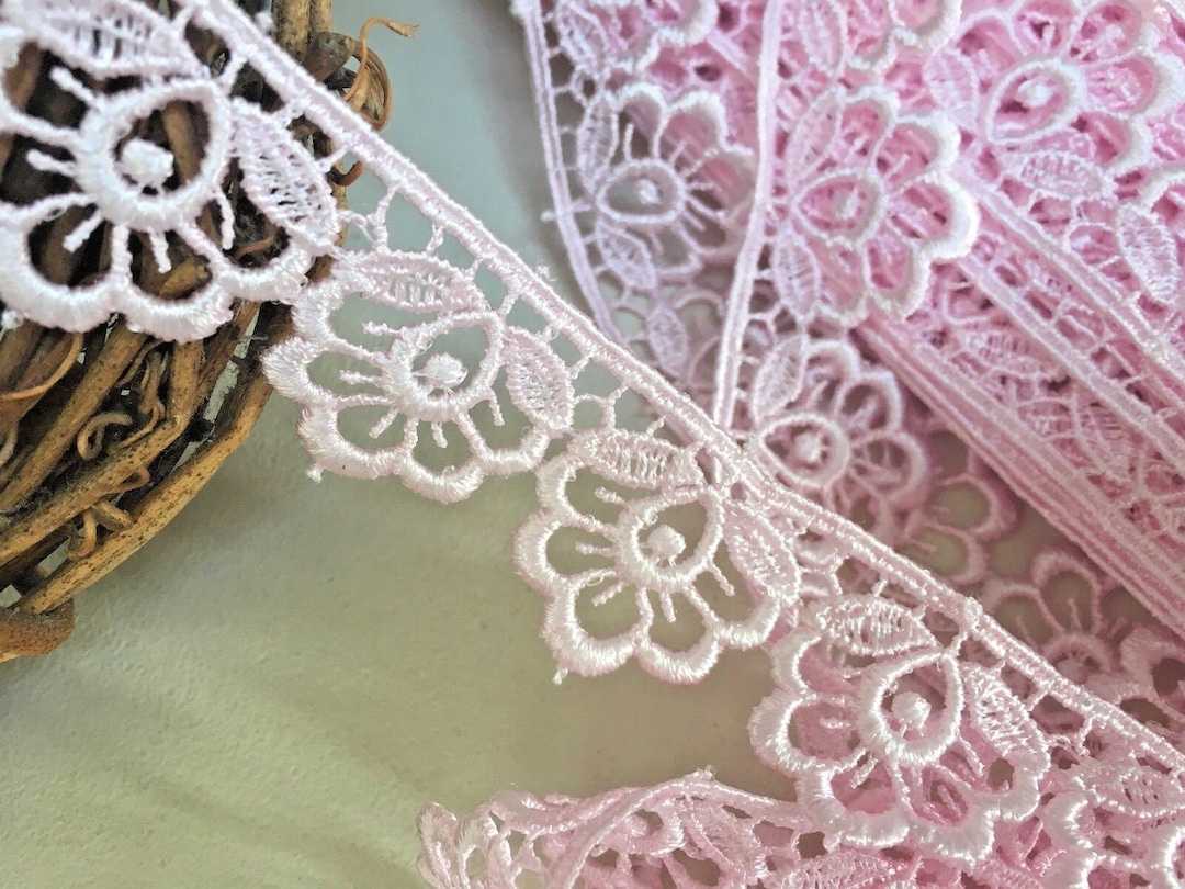 Baby Pink Guipure Lace Trim 3cm Width Beautiful Design With a Floral ...
